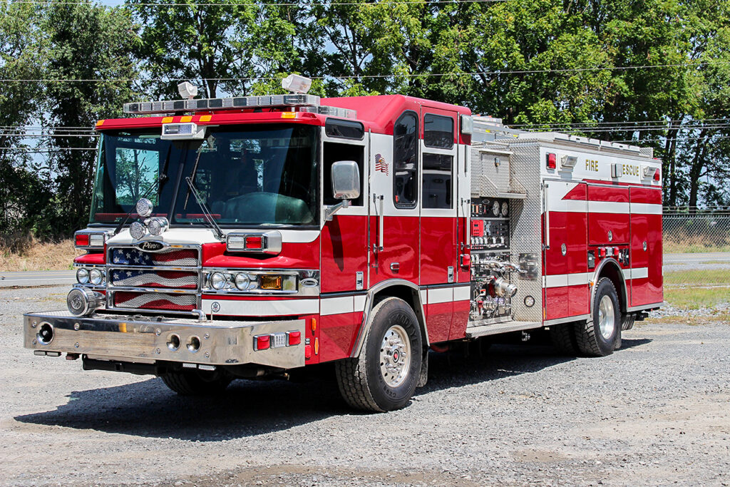 SOLD SOLD SOLD 2006 Pierce 2000/750 Rescue Pumper - Command Fire ...