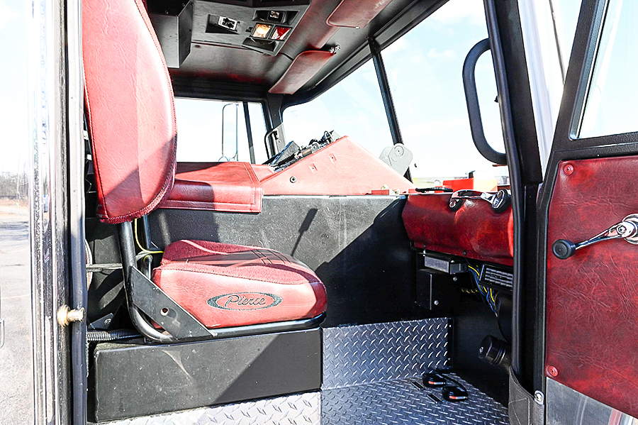 SOLD SOLD SOLD1998 Pierce Non Walk-In Heavy Rescue - Command Fire ...