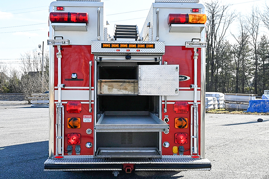 SOLD SOLD SOLD1998 Pierce Non Walk-In Heavy Rescue - Command Fire ...