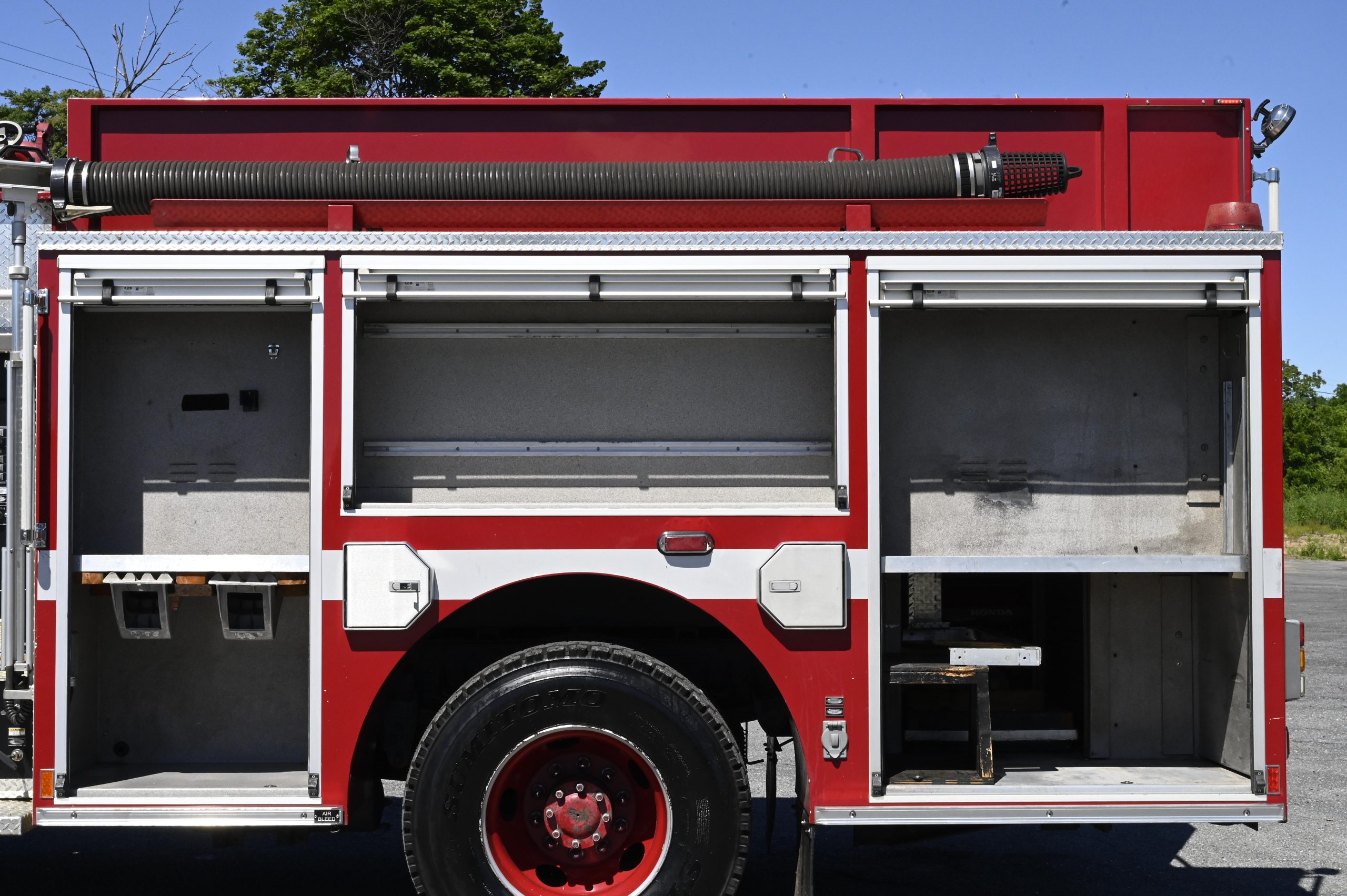 SOLD SOLD SOLD 2014 Kenworth/Pierce 1250/1000 Rural Pumper - Command ...