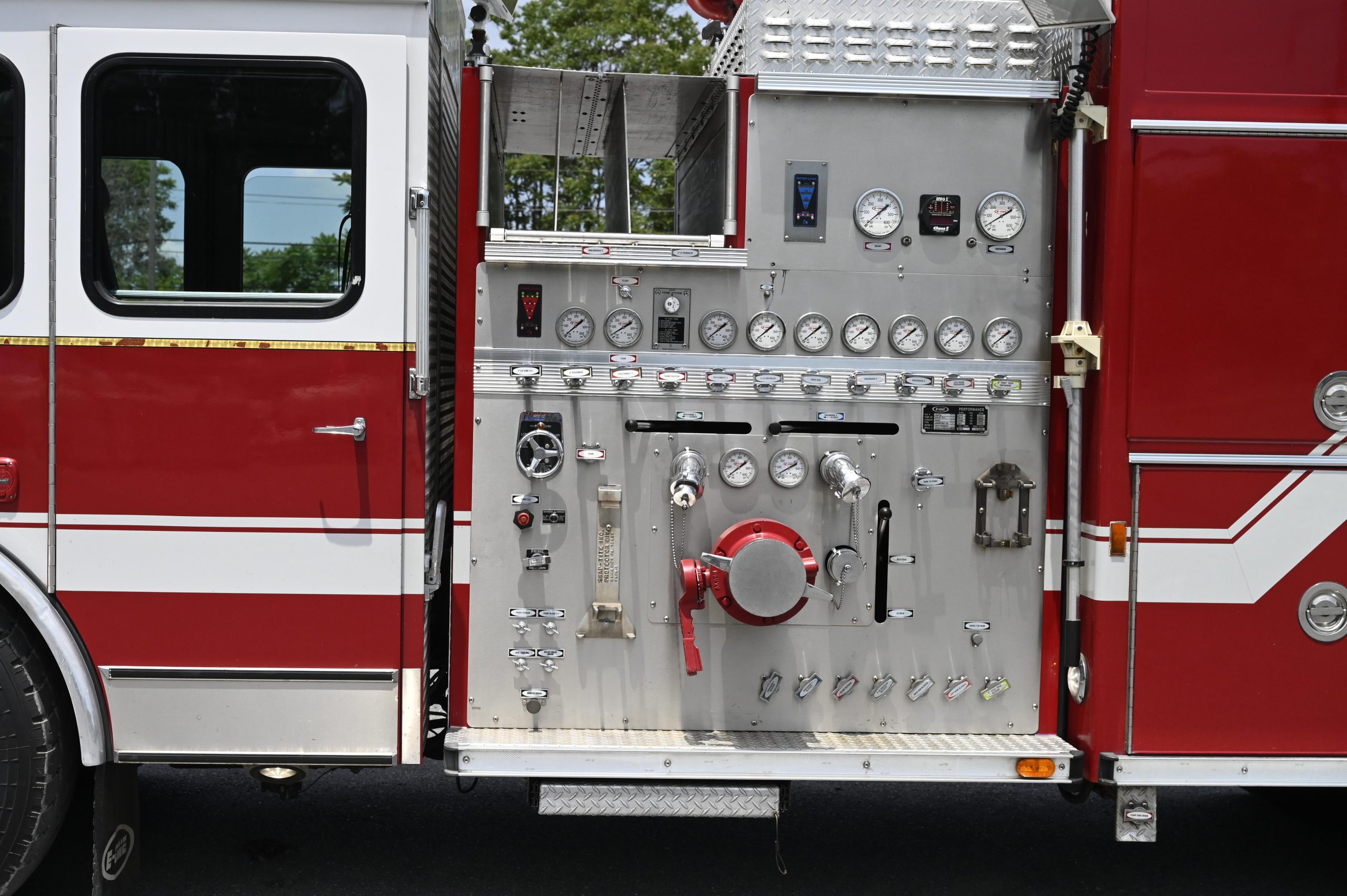 SOLD SOLD SOLD 1995 E-One 1500/2000 Pumper Tanker - Command Fire ...