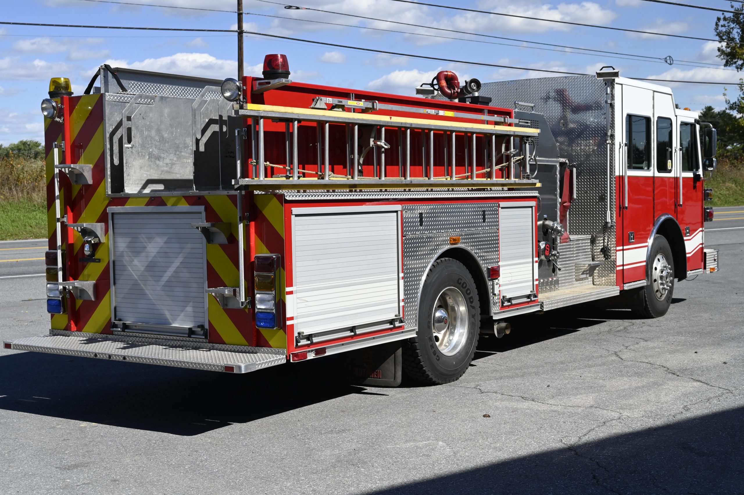 sold sold sold 2010 Sutphen 1500/500 Rescue Pumper - Command Fire ...