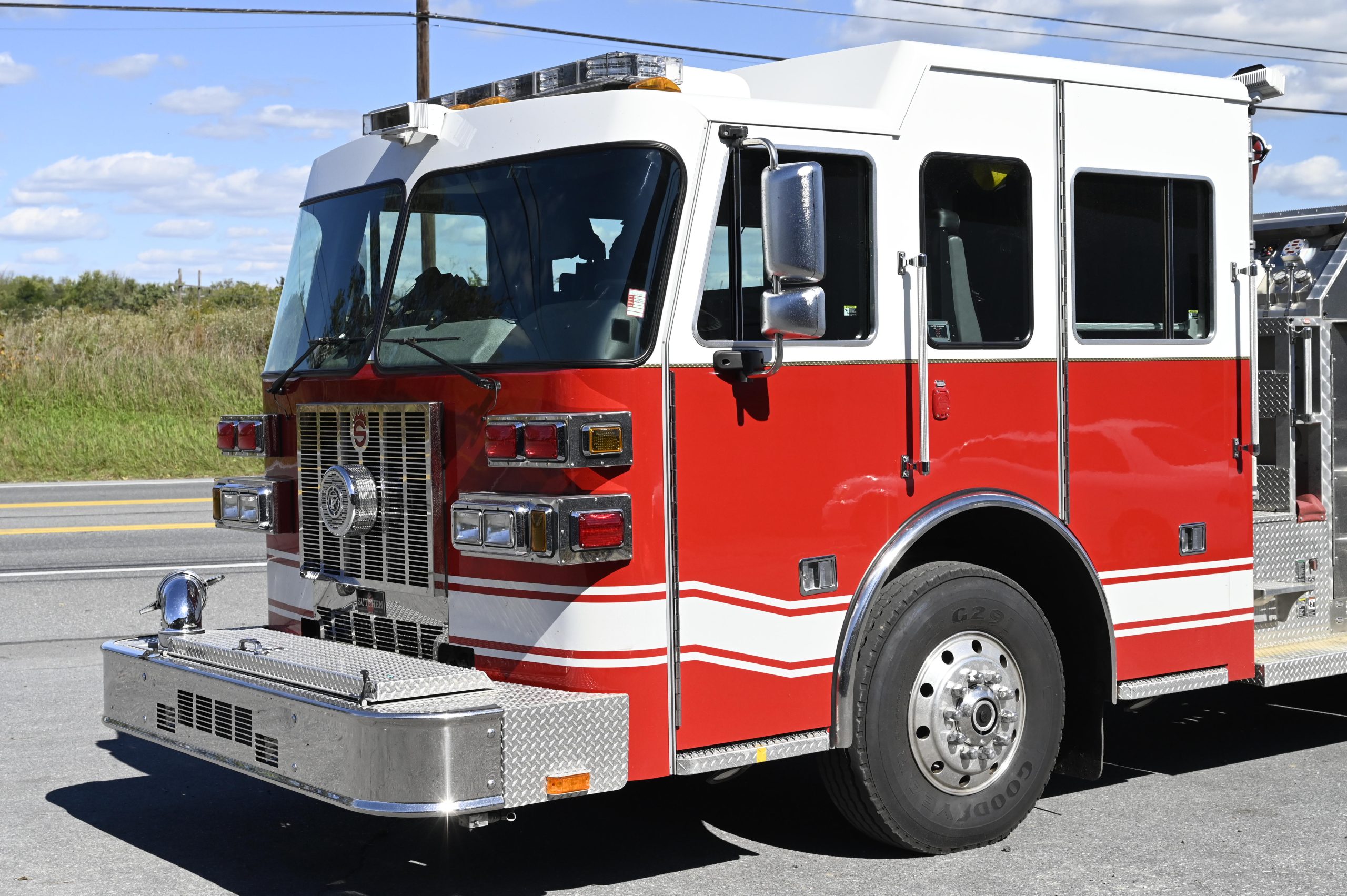 sold sold sold 2010 Sutphen 1500/500 Rescue Pumper - Command Fire ...