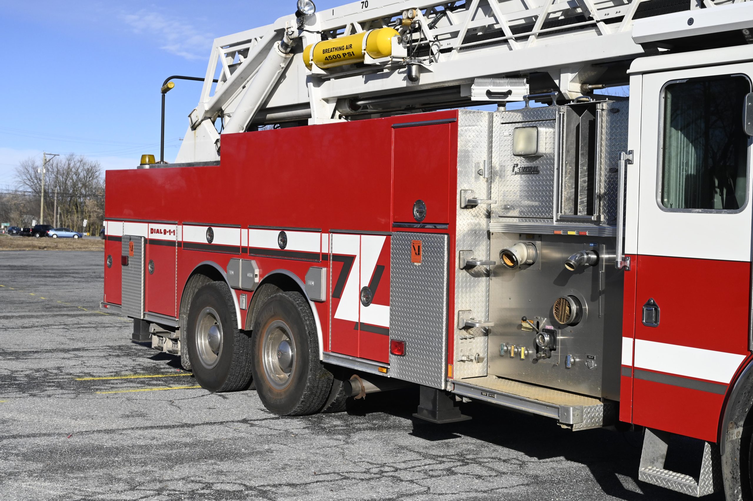 SOLD SOLD SOLD 2002 HME 110' Aerial Platform Quint - Command Fire ...