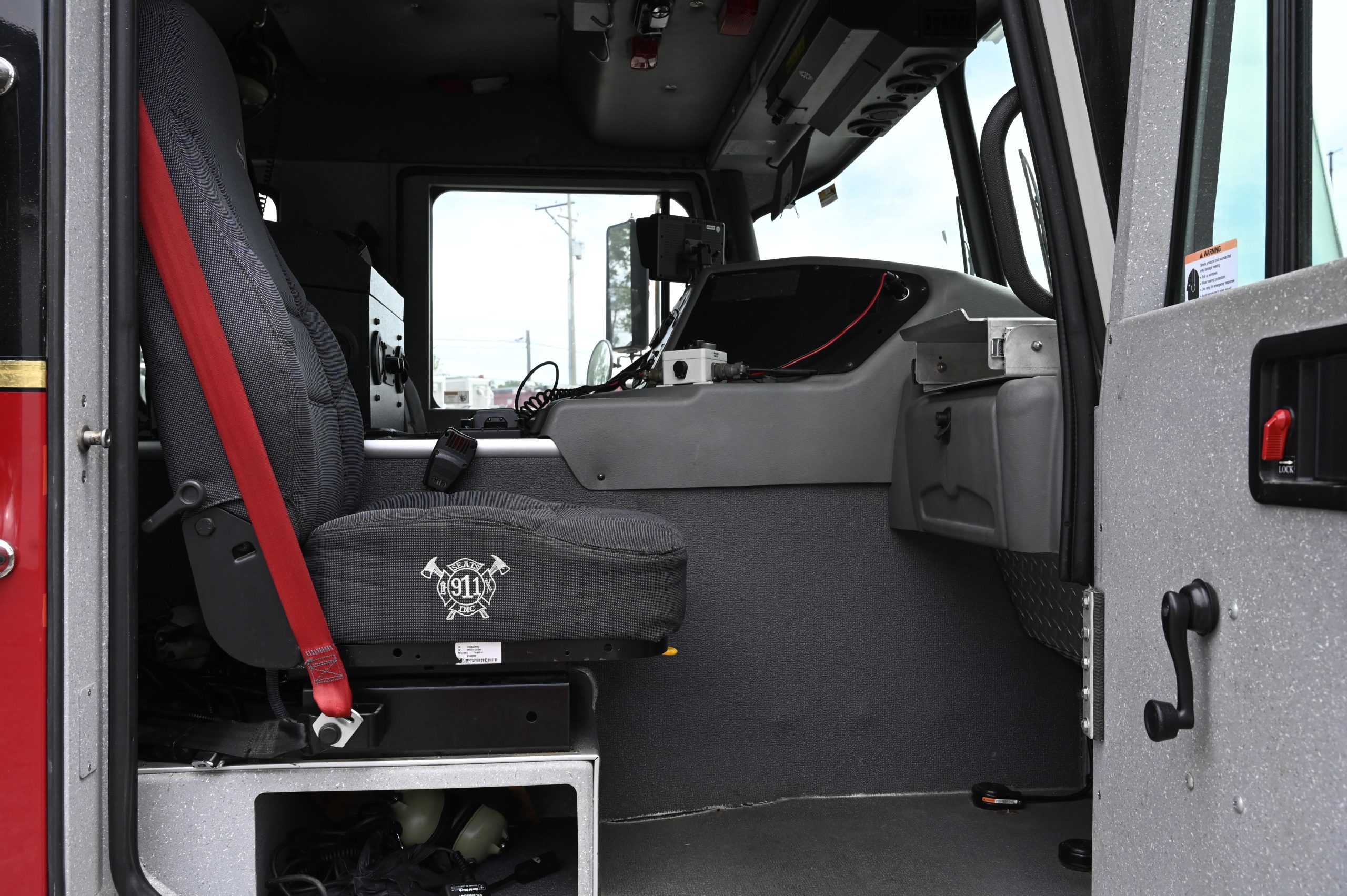 SOLD SOLD SOLD 2008 Spartan Rescue 1 Walk Around Rescue with light ...